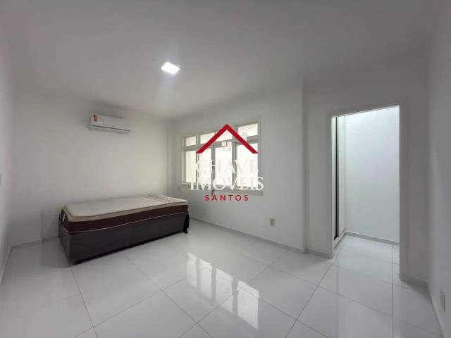 Kitnet / Stúdio para Locação em Santos/SP Boqueirão