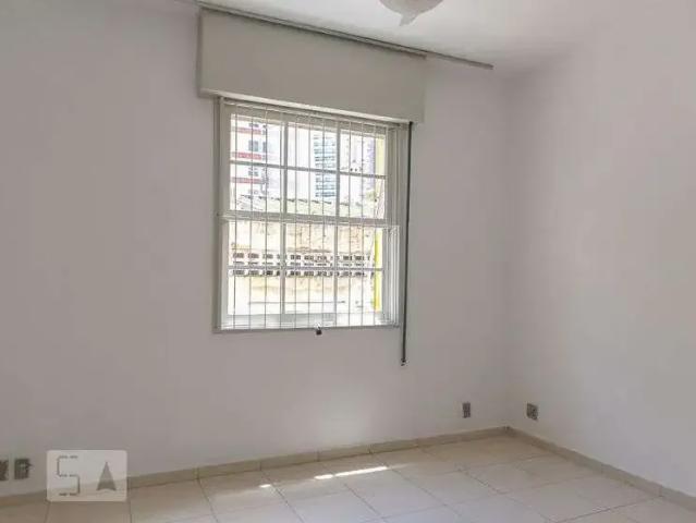 Kitnet / Stúdio para Locação em Santos/SP Embaré 1 Quartos