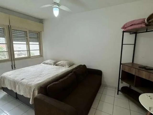 Kitnet / Stúdio para Locação em Santos/SP Embaré 1 Quartos
