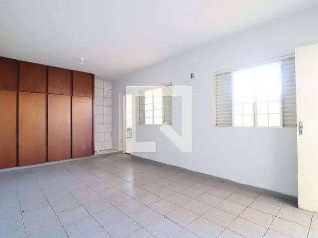 Kitnet / Stúdio para Locação em Uberlândia/MG Pacaembu 1 Quartos