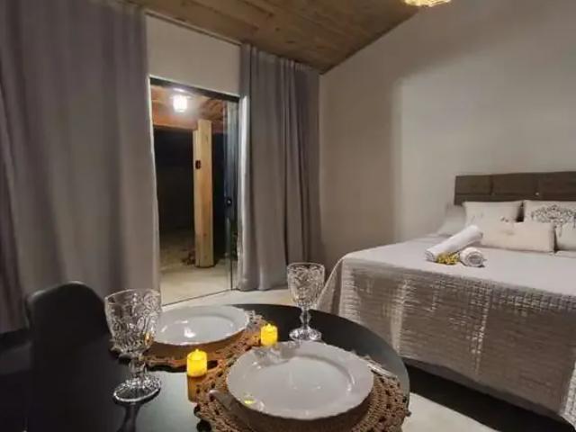 Kitnet / Stúdio para Venda em Balneário Piçarras/SC Itacolomi