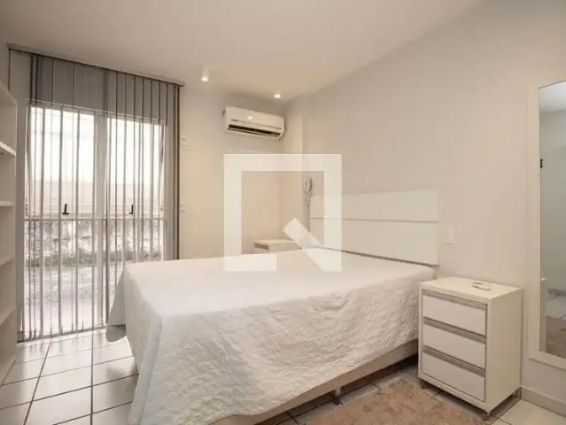 Kitnet / Stúdio para Venda em Brasília/DF Asa Norte 1 Quartos