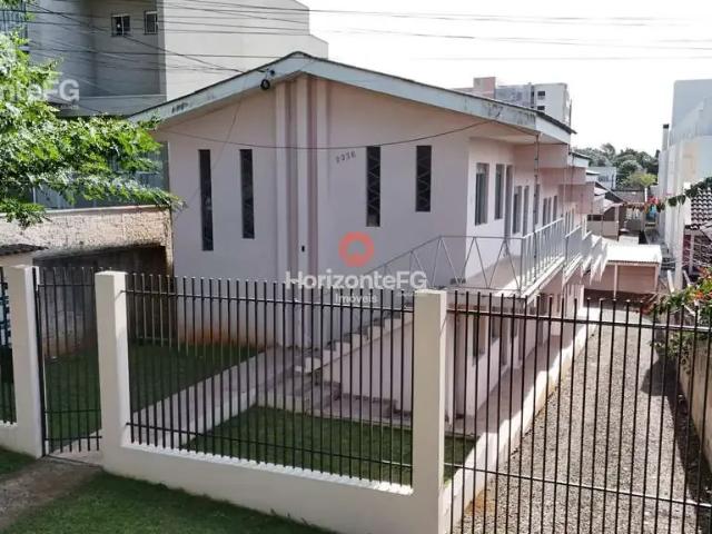 Kitnet / Stúdio para Venda em Guarapuava/PR Santa Cruz 10 Quartos