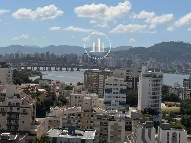 Kitnet / Stúdio para Venda em Florianópolis/SC Coqueiros 1 Quartos
