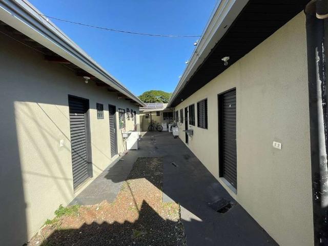 Kitnet / Stúdio para Venda em Maringá/PR Parque das Laranjeiras 11 Quartos