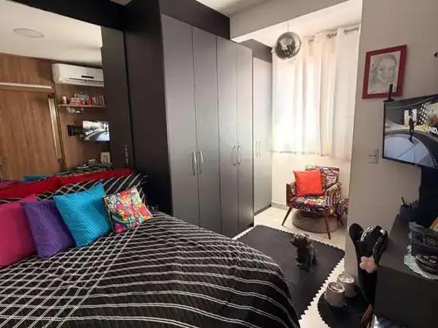 Kitnet / Stúdio para Venda em Maringá/PR Zona 07 1 Quartos