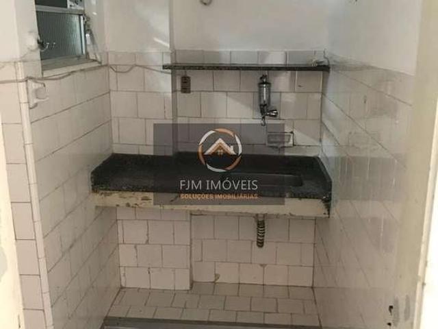 Kitnet / Stúdio para Venda em Niterói/RJ Centro 1 Quartos