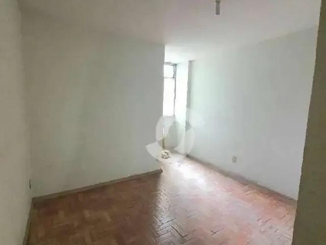 Kitnet / Stúdio para Venda em Niterói/RJ Centro 1 Quartos