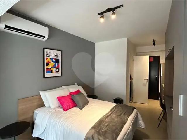 Kitnet / Stúdio para Venda em São Paulo/SP Moema