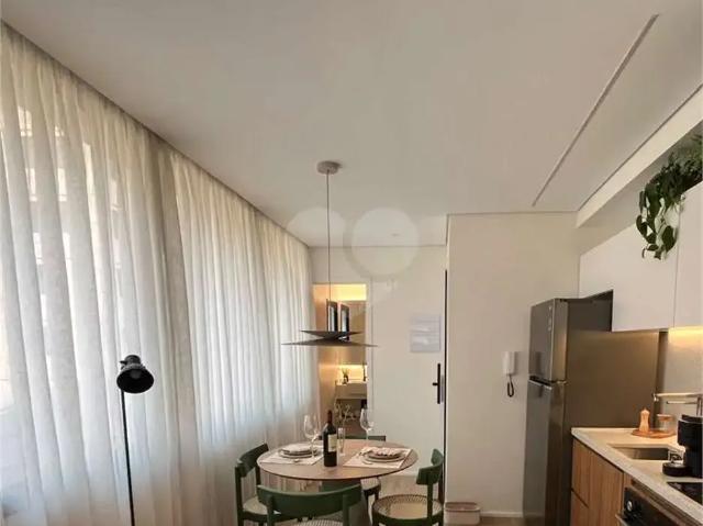 Kitnet / Stúdio para Venda em São Paulo/SP Vila Madalena 1 Quartos