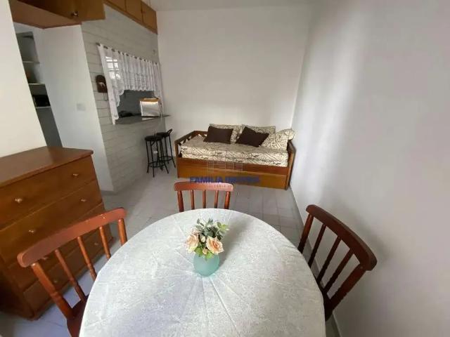 Kitnet / Stúdio para Venda em Santos/SP Boqueirão