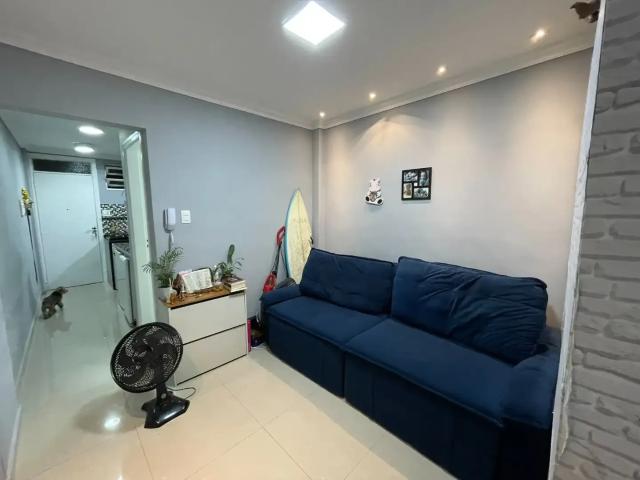 Kitnet / Stúdio para Venda em Santos/SP Boqueirão