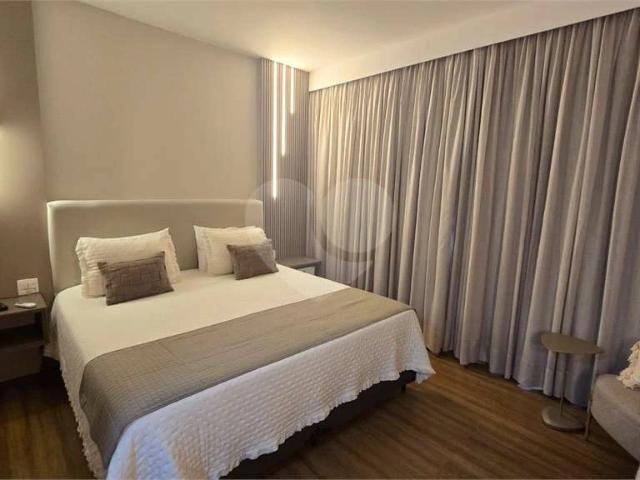 Kitnet / Stúdio para Venda em Santos/SP Pompéia 1 Quartos