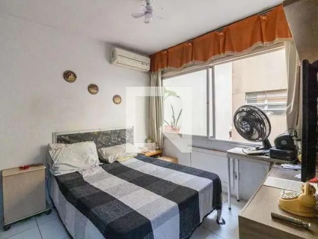 Kitnet / Stúdio para Venda em Porto Alegre/RS Centro Histórico 1 Quartos