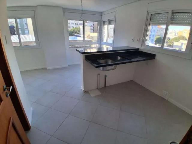 Kitnet / Stúdio para Venda em Porto Alegre/RS Centro