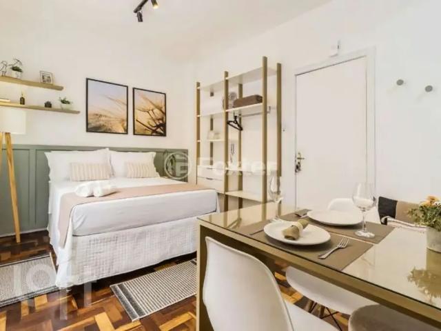 Kitnet / Stúdio para Venda em Porto Alegre/RS Cidade Baixa 1 Quartos