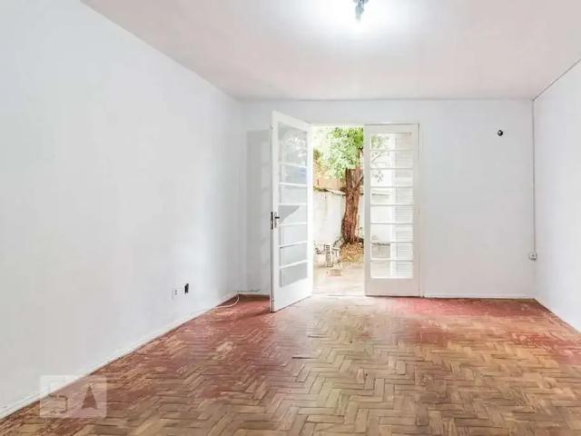 Kitnet / Stúdio para Venda em Porto Alegre/RS Menino Deus 1 Quartos