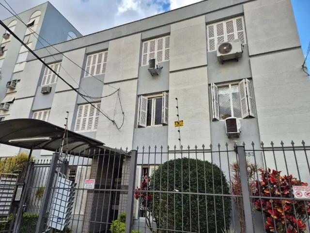 Kitnet / Stúdio para Venda em Porto Alegre/RS Menino Deus