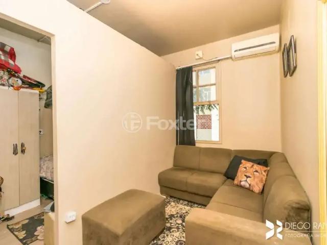 Kitnet / Stúdio para Venda em Porto Alegre/RS Santo Antônio 1 Quartos