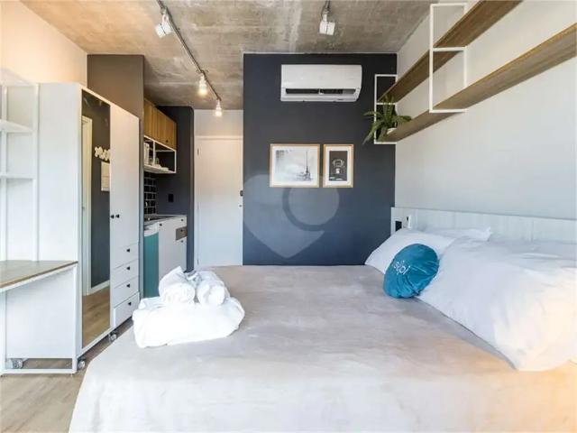 Kitnet / Stúdio para Venda em Porto Alegre/RS Rio Branco 1 Quartos
