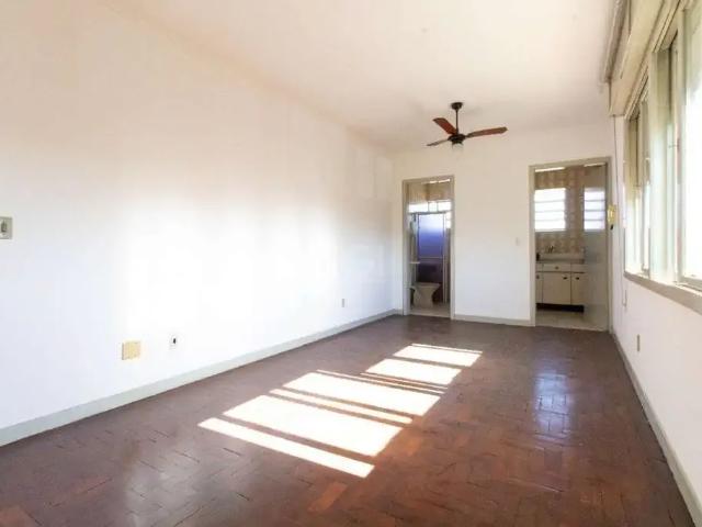 Kitnet / Stúdio para Venda em Porto Alegre/RS Vila João Pessoa