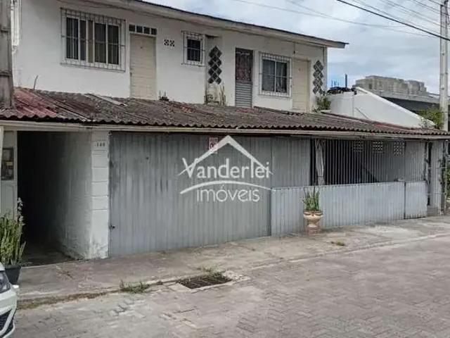 Kitnet / Stúdio para Venda em Palhoça/SC Barra do Aririú
