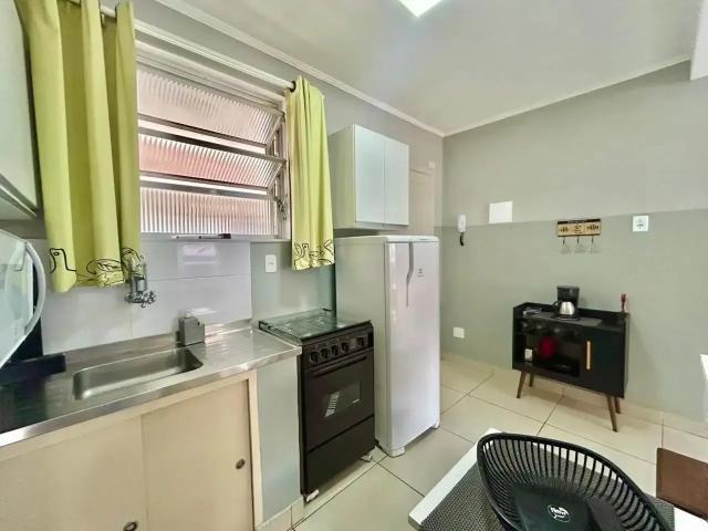 Kitnet / Stúdio para Venda em Praia Grande/SP Canto do Forte
