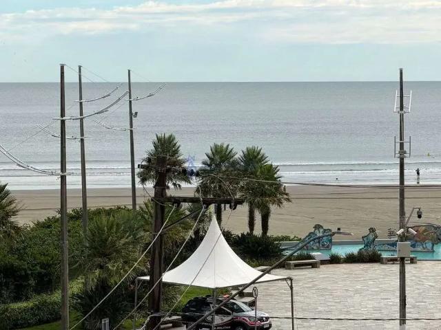 Kitnet / Stúdio para Venda em Praia Grande/SP Canto do Forte 1 Quartos