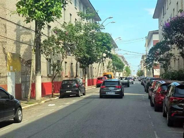 Kitnet / Stúdio para Venda em Praia Grande/SP Cidade Ocian