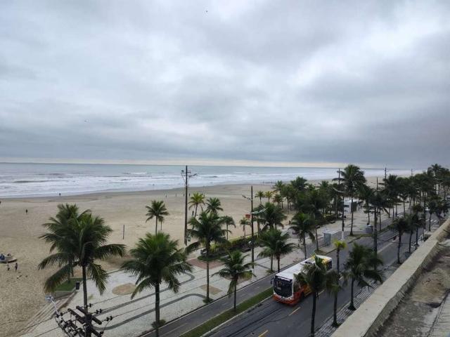 Kitnet / Stúdio para Venda em Praia Grande/SP Aviação 1 Quartos