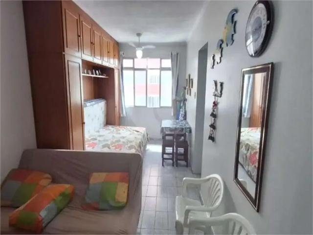Kitnet / Stúdio para Venda em Praia Grande/SP Boqueirão
