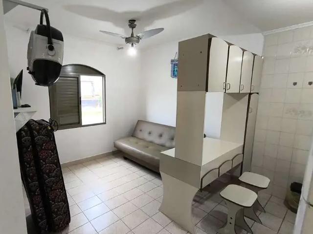 Kitnet / Stúdio para Venda em Praia Grande/SP Jardim Real