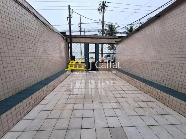 Kitnet / Stúdio para Venda em Praia Grande/SP Tupi