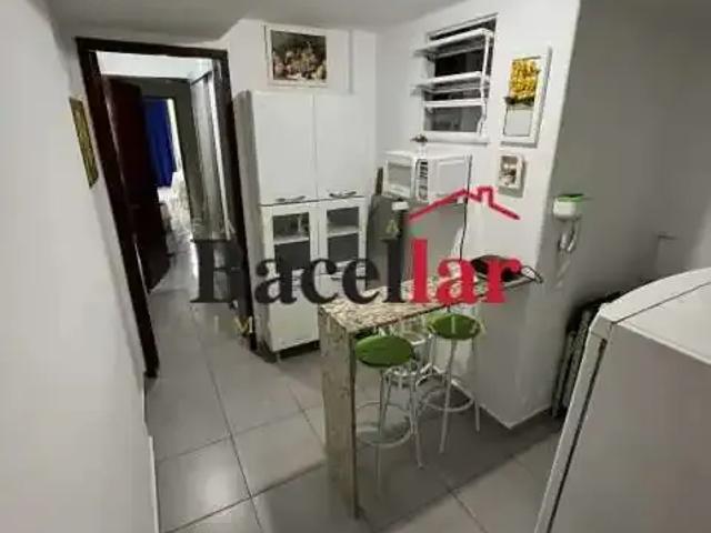 Kitnet / Stúdio para Venda em Rio de Janeiro/RJ Copacabana 1 Quartos