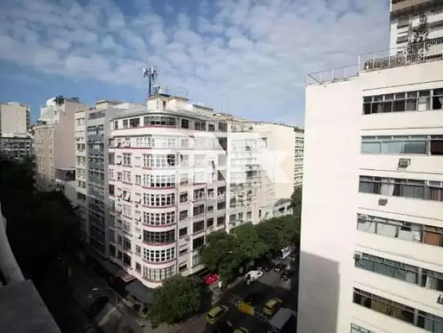 Kitnet / Stúdio para Venda em Rio de Janeiro/RJ Copacabana 1 Quartos