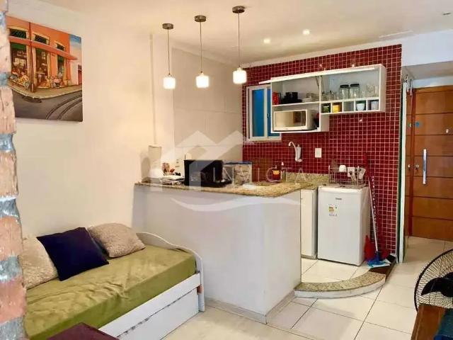 Kitnet / Stúdio para Venda em Rio de Janeiro/RJ Copacabana 1 Quartos