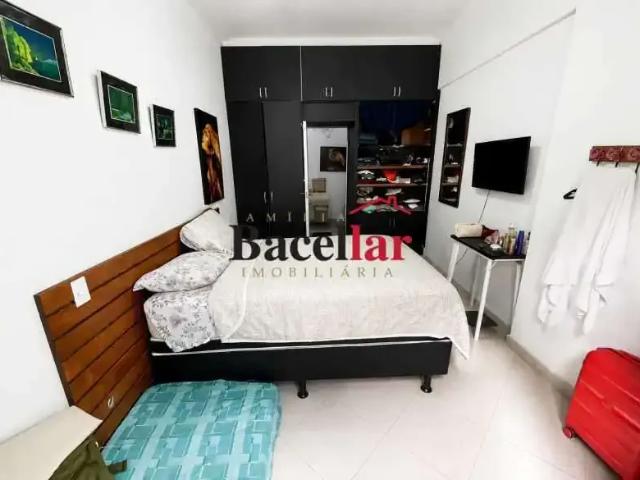 Kitnet / Stúdio para Venda em Rio de Janeiro/RJ Copacabana 1 Quartos