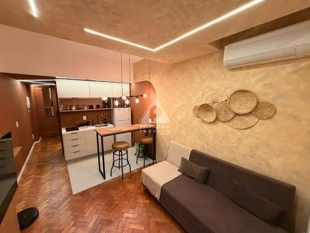 Kitnet / Stúdio para Venda em Rio de Janeiro/RJ Copacabana 1 Quartos