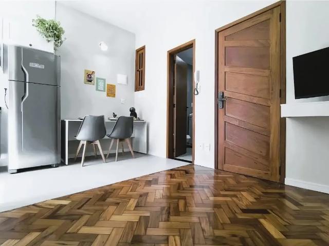 Kitnet / Stúdio para Venda em Rio de Janeiro/RJ Copacabana 1 Quartos