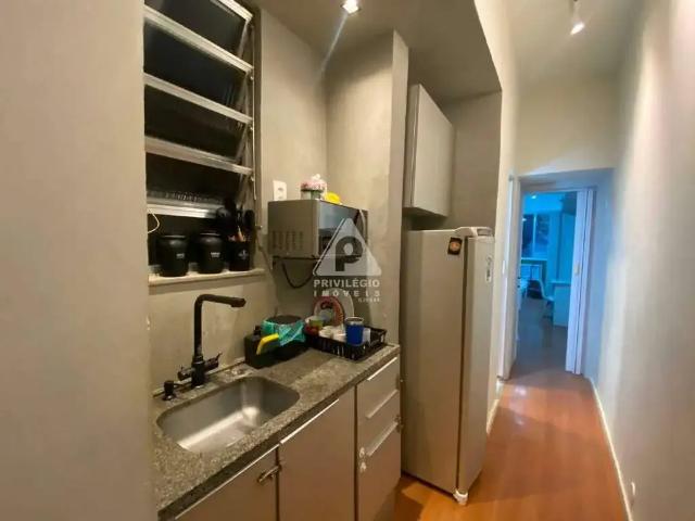 Kitnet / Stúdio para Venda em Rio de Janeiro/RJ Copacabana 1 Quartos