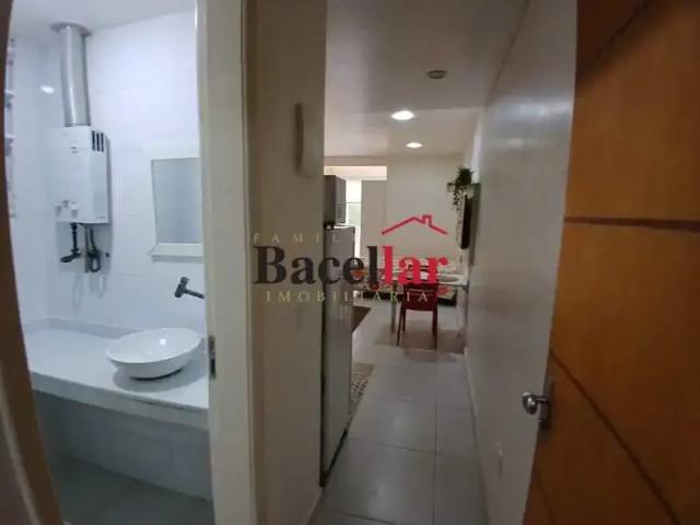 Kitnet / Stúdio para Venda em Rio de Janeiro/RJ Copacabana 1 Quartos