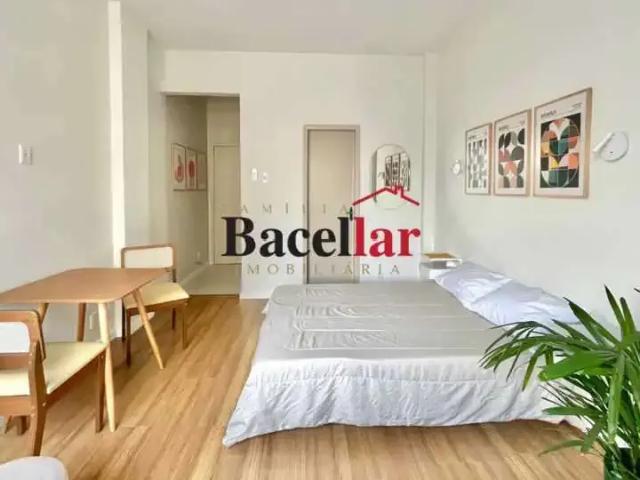 Kitnet / Stúdio para Venda em Rio de Janeiro/RJ Copacabana 1 Quartos
