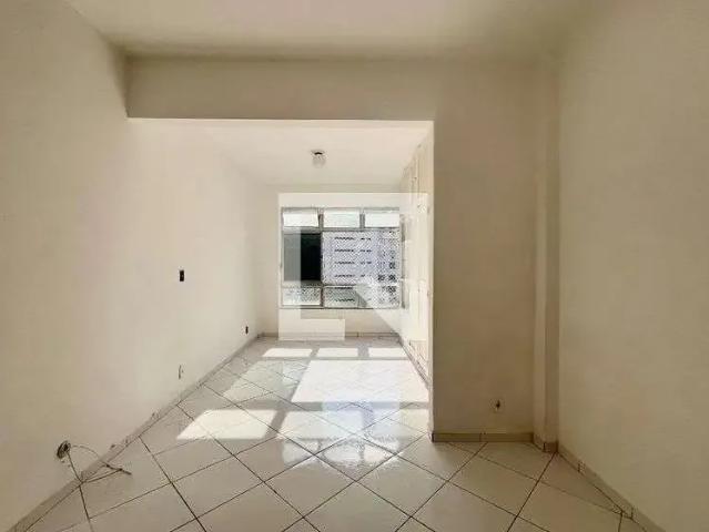 Kitnet / Stúdio para Venda em Rio de Janeiro/RJ Copacabana 1 Quartos