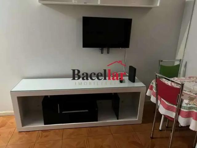Kitnet / Stúdio para Venda em Rio de Janeiro/RJ Copacabana 1 Quartos