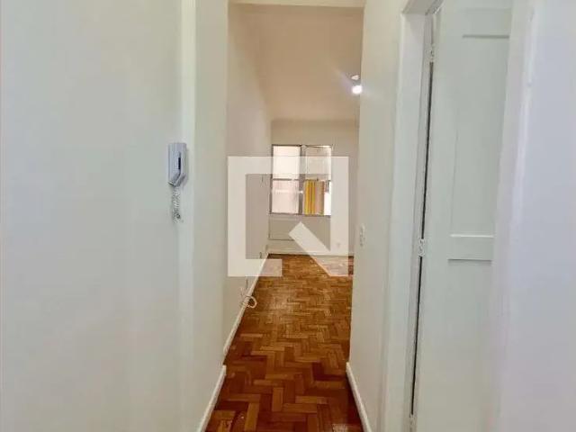 Kitnet / Stúdio para Venda em Rio de Janeiro/RJ Copacabana 1 Quartos