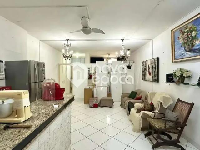 Kitnet / Stúdio para Venda em Rio de Janeiro/RJ Copacabana 1 Quartos