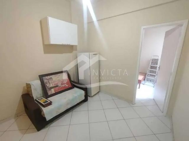 Kitnet / Stúdio para Venda em Rio de Janeiro/RJ Copacabana 2 Quartos