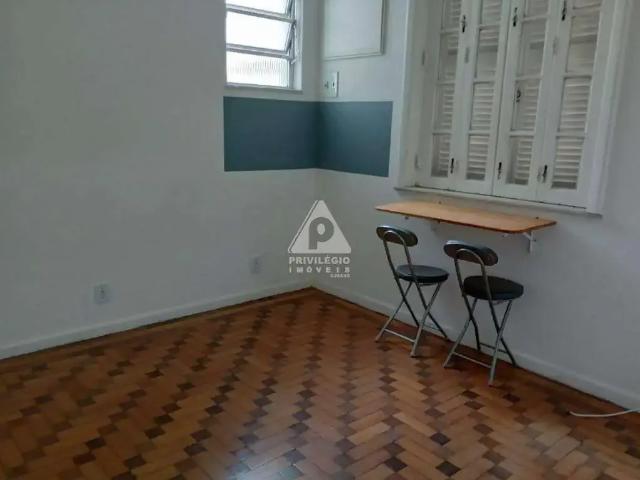 Kitnet / Stúdio para Venda em Rio de Janeiro/RJ Flamengo 1 Quartos