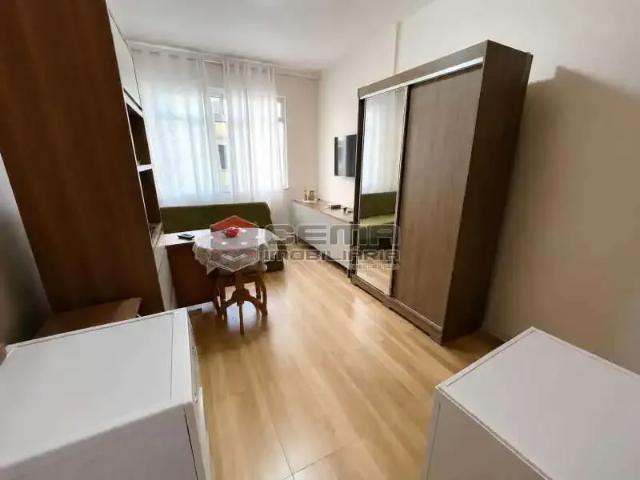 Kitnet / Stúdio para Venda em Rio de Janeiro/RJ Flamengo 1 Quartos