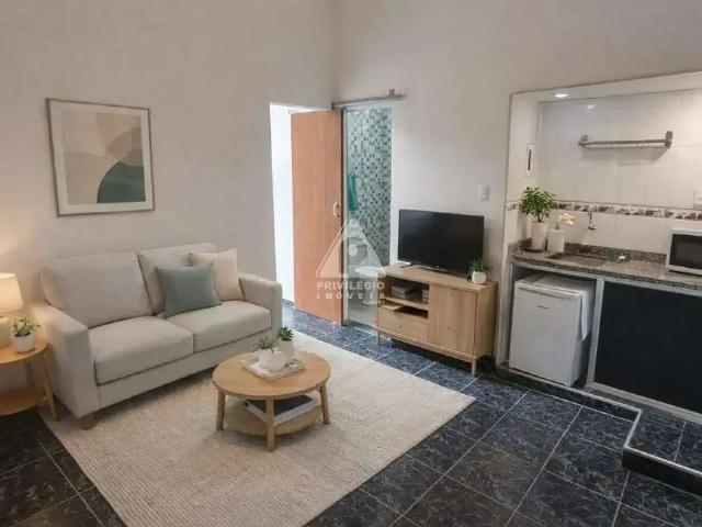 Kitnet / Stúdio para Venda em Rio de Janeiro/RJ Laranjeiras 1 Quartos